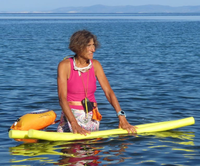 Teaching refugees to swim in Greece - SwimQuest Swimming Holidays